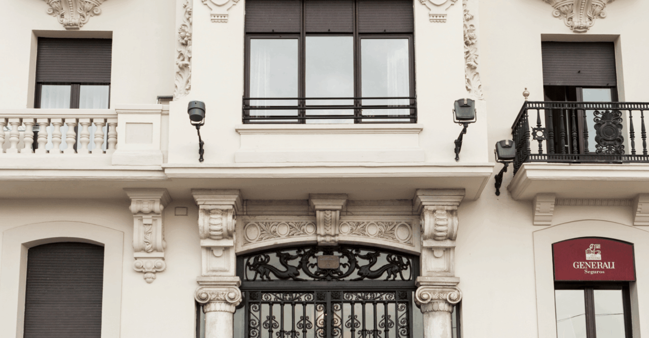 Instalación de ascensor en Edificio Vitalicio en Santander, instalación ...